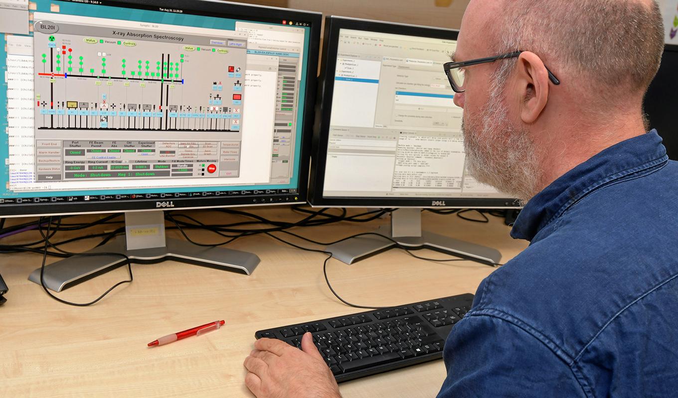 XPS Services for Industry | Diamond Light Source