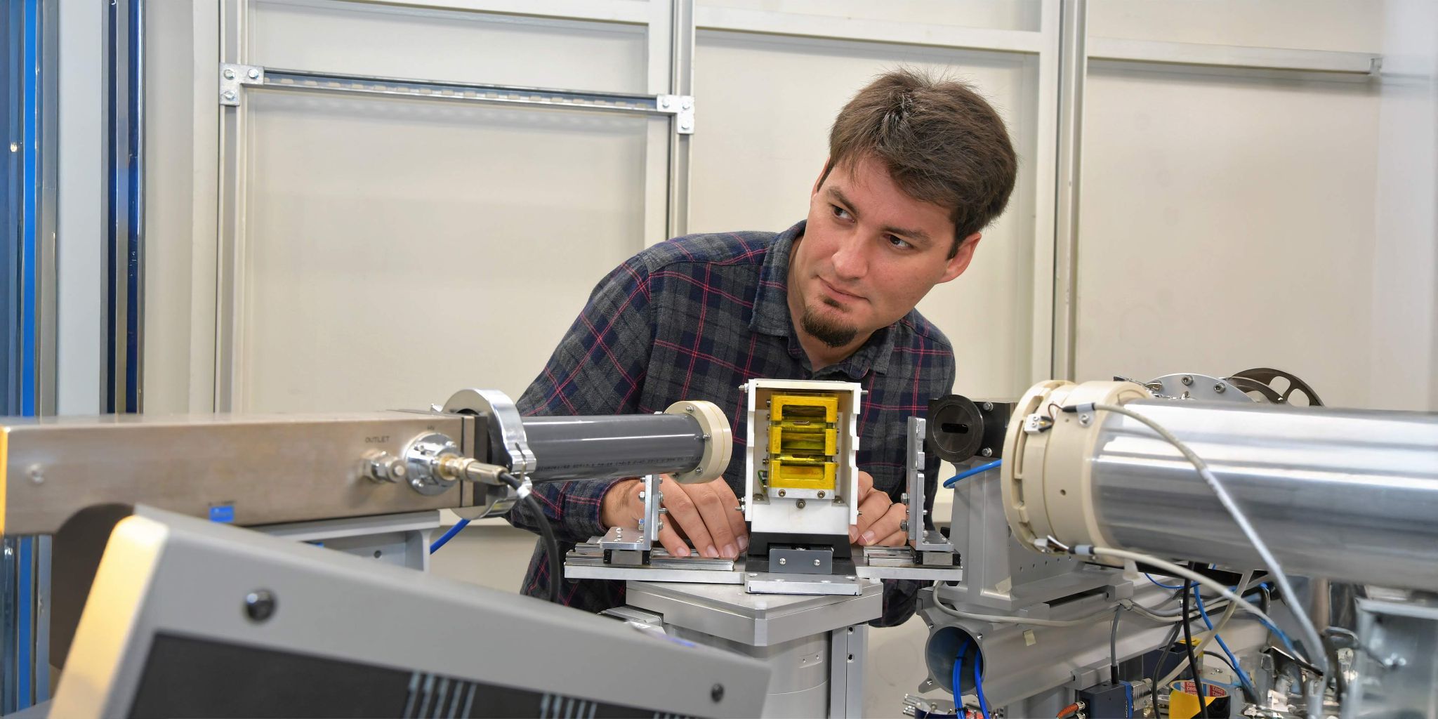 About X-ray Fluorescence (XRF) | Diamond for Industry