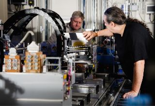X-ray Diffraction (XRD) for Materials Science | Diamond Light Source
