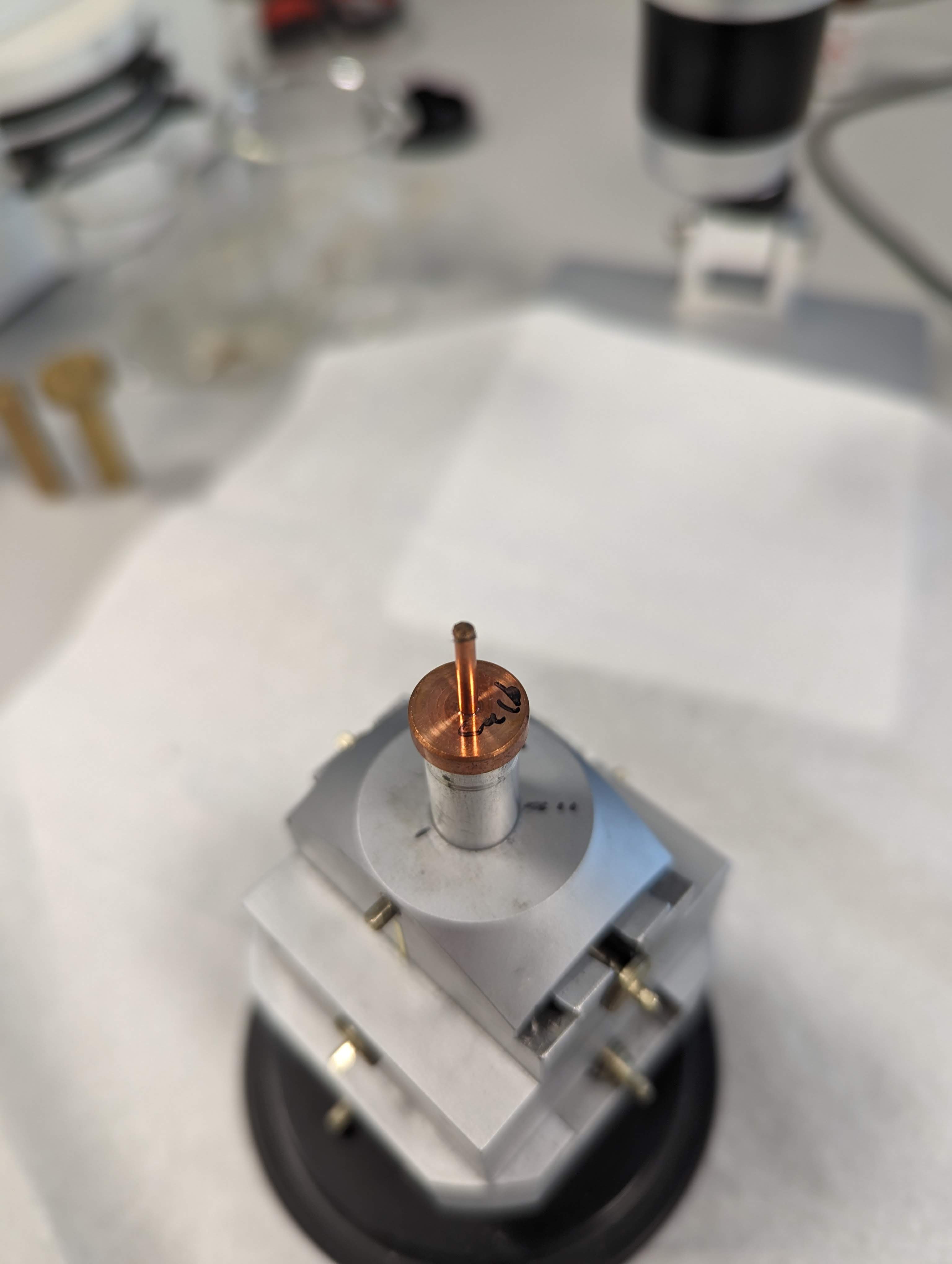 I16 Sample Preparation - - Diamond Light Source